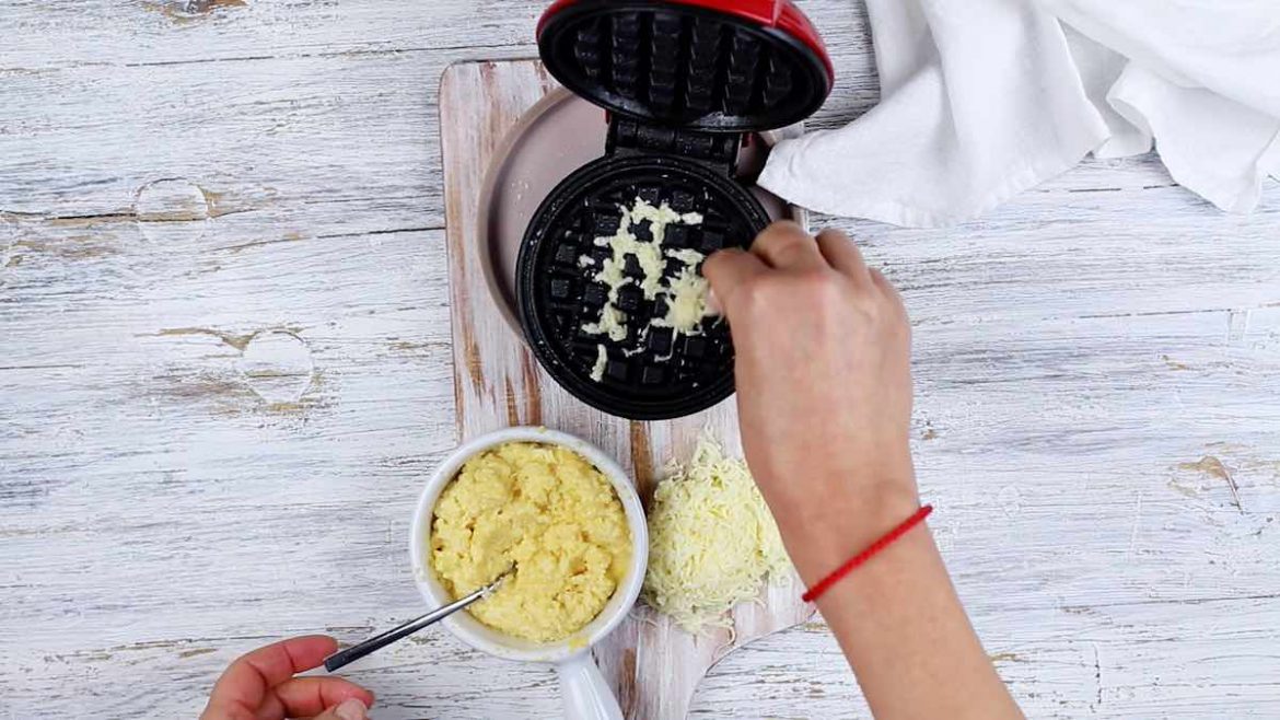 Quick and Easy Keto Chaffle Recipe - Low Carb No Carb