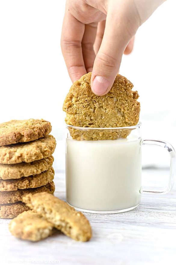 Keto Shortbread Cookies Recipe with Almond Flour - Low Carb No Carb
