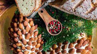 Pine Cone Cheese Ball Recipe - Low Carb No Carb
