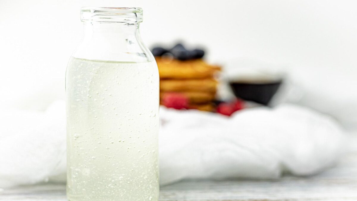 Sugar Free Keto Simple Syrup Recipe - Low Carb No Carb