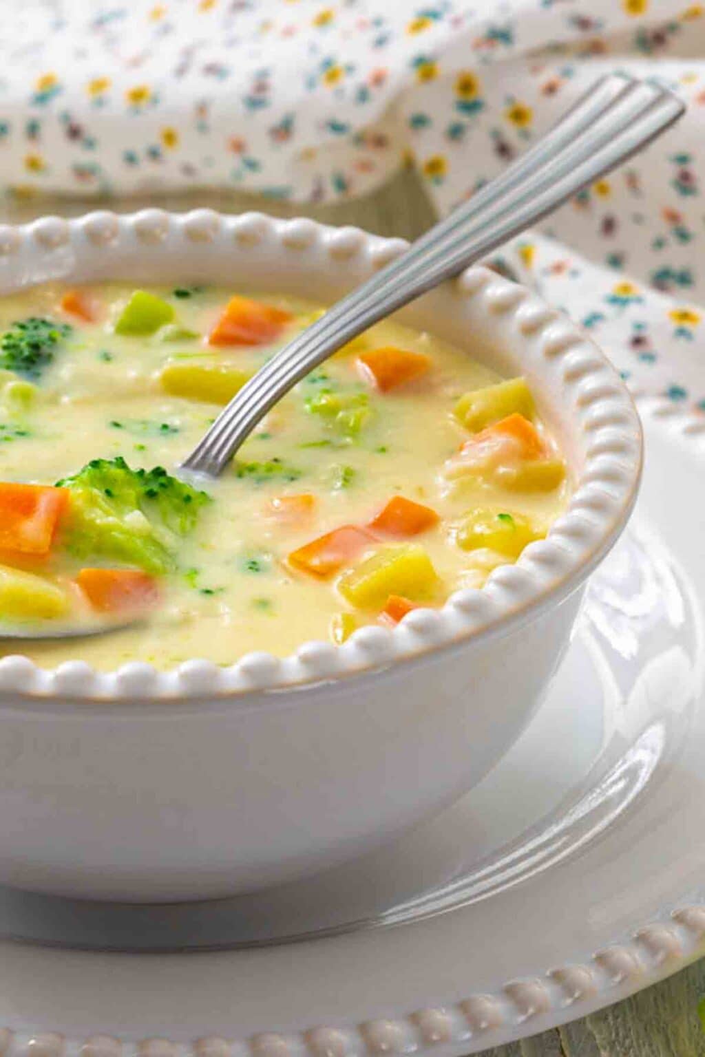 Creamy Vegetable Chowder Bowl - Low Carb No Carb